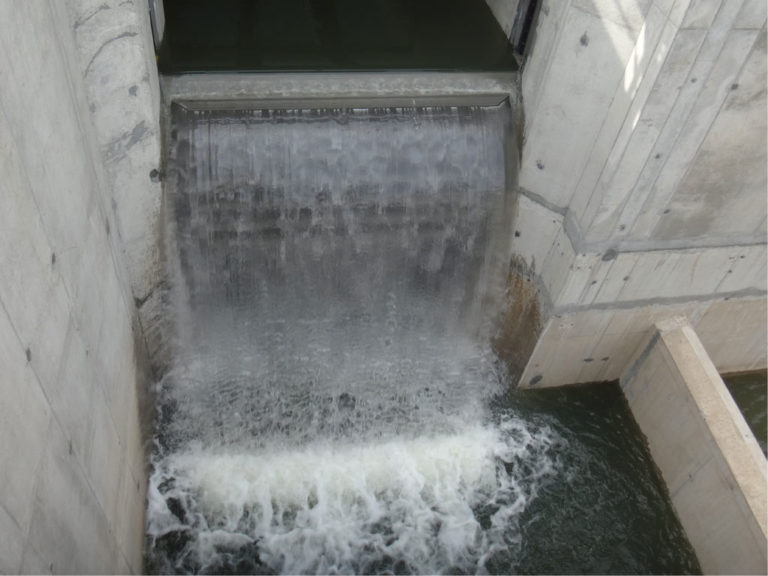DLF Decant Weir Gate | AWMA