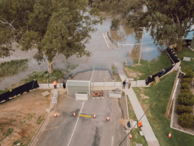 Flood Barriers & Flood Gates – Flood Control Barriers | AWMA